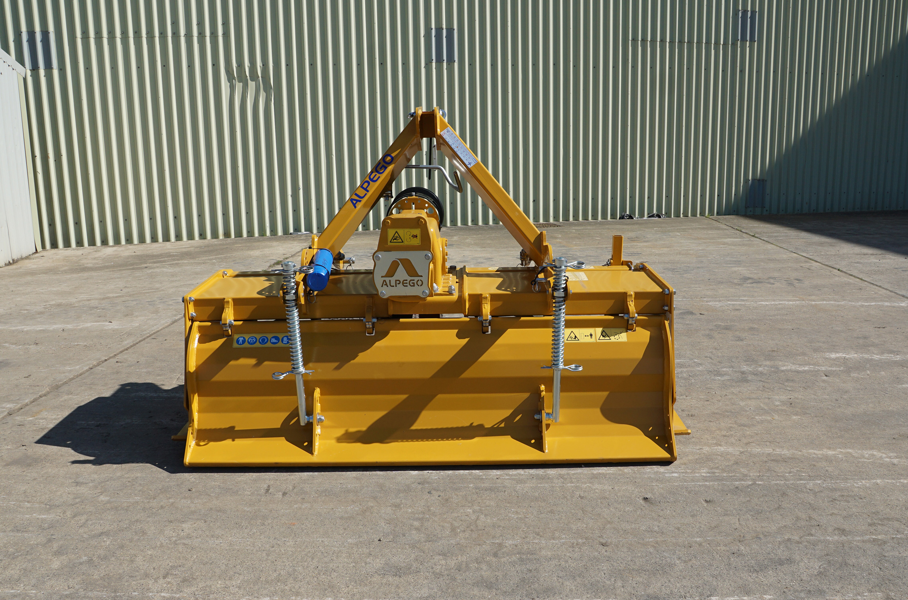 Ex-Display & Ex-Demo - ALPEGO UK